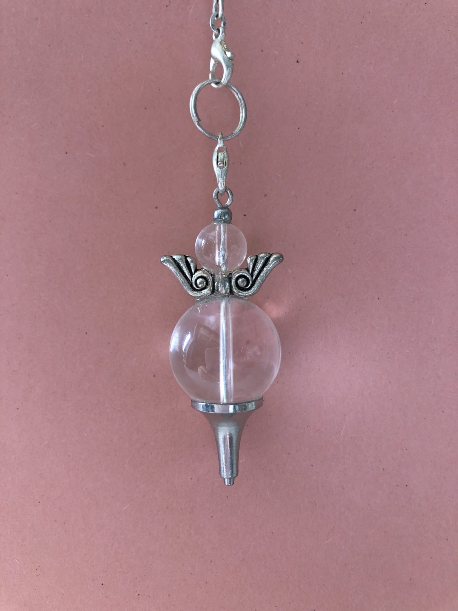 Pendule Ange Cristal de Roche - La Porte des Secrets