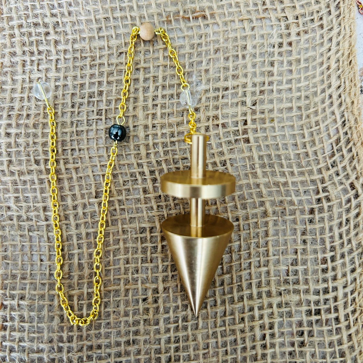 Pendule Harmonie Jocelyne Fangain en métal - La Porte des Secrets